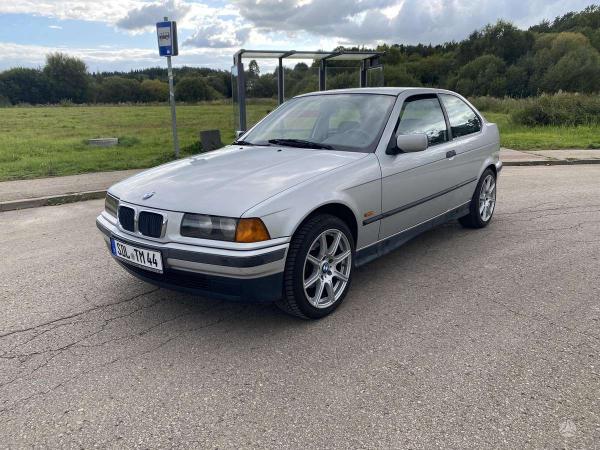 Grey BMW 316 1999 in Telschi, with an engine capacity of 1.90 L and mileage of 134 thousand km for 2200 €, photo 3 on AUTOMOTO.COM.LV