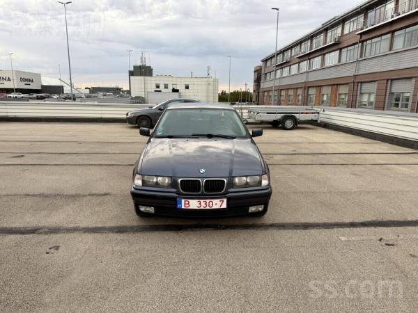 Серый БМВ 316 1998 в Рига, объемом двигателя 1.60 л и пробегом 272 тыс. км за 3190 €, фото 4 на AUTOMOTO.COM.LV