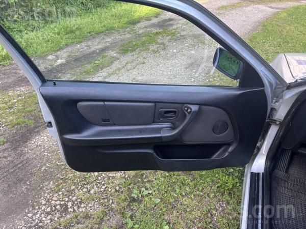 Grey BMW 316 1999 in Ogre, with an engine capacity of 1.90 L and mileage of 313 thousand km for 2500 €, photo 8 on AUTOMOTO.COM.LV