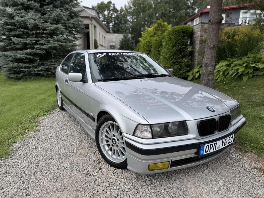Pelēks BMW 316 2000 Kelmė, ar dzinēja tilpumu 1.90 L un nobraukumu 276 tūkst. km par 2250 €, foto 8 vietnē AUTOMOTO.COM.LV