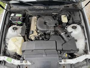 Pelēks BMW 316 2000 Kelmė, ar dzinēja tilpumu 1.90 L un nobraukumu 276 tūkst. km par 2250 €, foto 18 vietnē AUTOMOTO.COM.LV