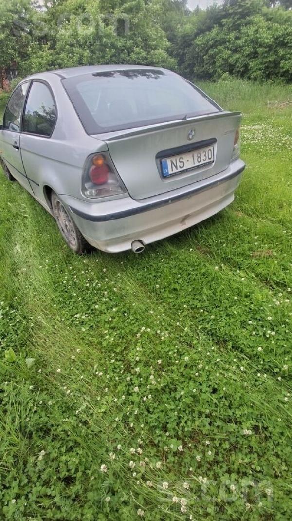 Pelēks BMW 316 2001 Gulbene, ar dzinēja tilpumu 1.80 L un nobraukumu 239 tūkst. km par 900 €, foto 4 vietnē AUTOMOTO.COM.LV