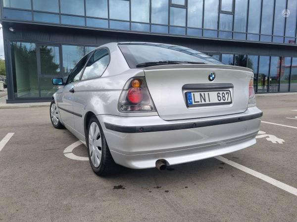 Pelēks BMW 316 2001 Panevēža, ar dzinēja tilpumu 1.80 L un nobraukumu 197 tūkst. km par 1400 €, foto 5 vietnē AUTOMOTO.COM.LV
