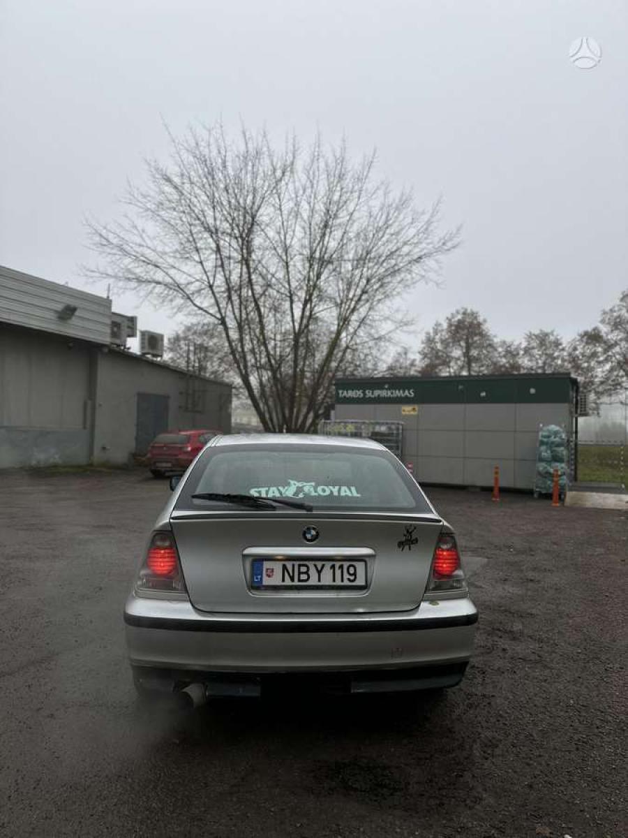 Pelēks BMW 316 2002 Viļņa, ar dzinēja tilpumu 1.80 L un nobraukumu 250 tūkst. km par 850 €, foto 3 vietnē AUTOMOTO.COM.LV