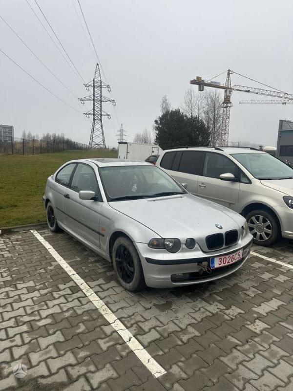 Pelēks BMW 316 2002 Viļņa, ar dzinēja tilpumu 1.80 L un nobraukumu 220 tūkst. km par 1200 €, foto 1 vietnē AUTOMOTO.COM.LV