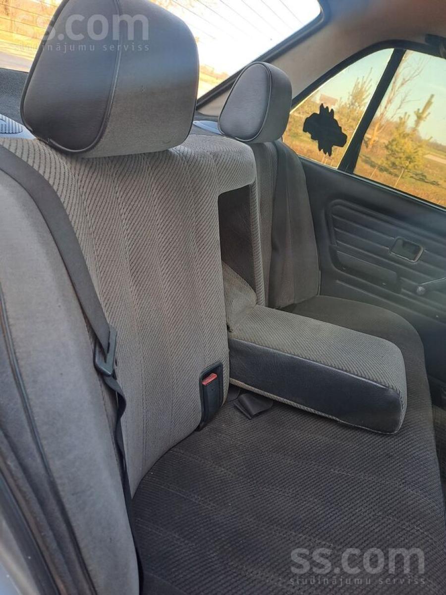 Pelēks BMW 316 1987 Preiļi, ar dzinēja tilpumu 2.50 L un nobraukumu 264 tūkst. km par 5900 €, foto 11 vietnē AUTOMOTO.COM.LV