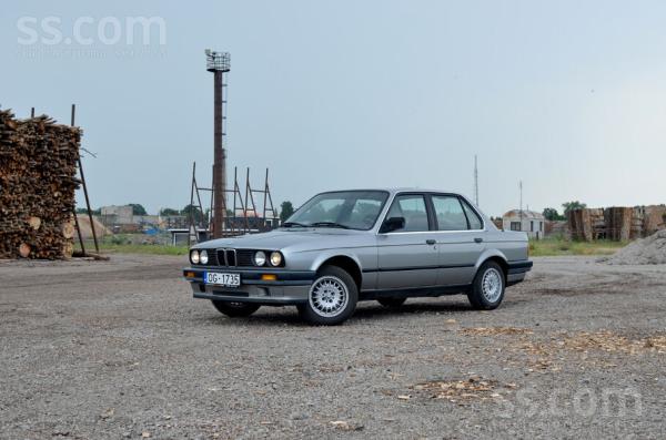 Pelēks BMW 316 1988 Rīga, ar dzinēja tilpumu 1.60 L un nobraukumu 126 tūkst. km par 7800 €, foto 2 vietnē AUTOMOTO.COM.LV