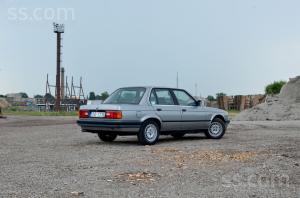 Pelēks BMW 316 1988 Rīga, ar dzinēja tilpumu 1.60 L un nobraukumu 126 tūkst. km par 7800 €, foto 5 vietnē AUTOMOTO.COM.LV
