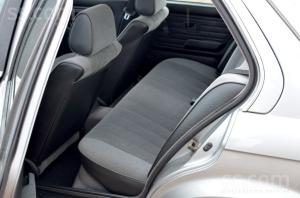 Pelēks BMW 316 1988 Rīga, ar dzinēja tilpumu 1.60 L un nobraukumu 126 tūkst. km par 7800 €, foto 10 vietnē AUTOMOTO.COM.LV