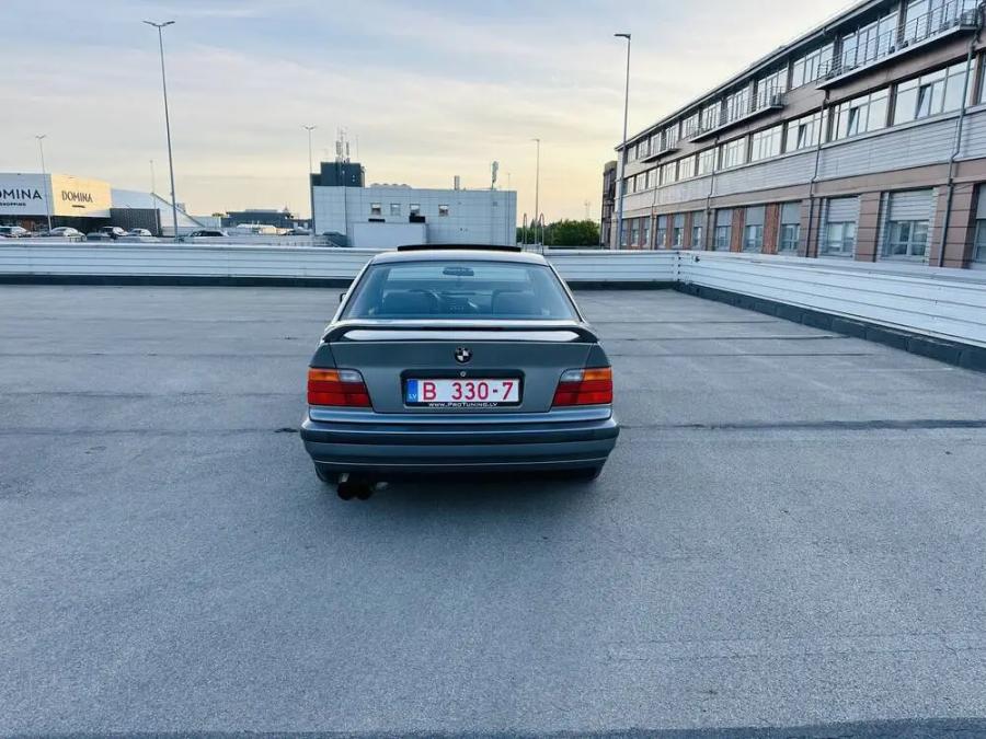Pelēks BMW 316 1995 Rīga, ar dzinēja tilpumu 1.60 L un nobraukumu 205 tūkst. km par 4100 €, foto 7 vietnē AUTOMOTO.COM.LV