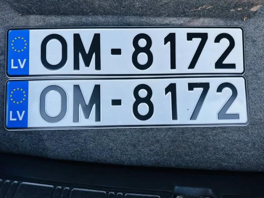 Pelēks BMW 316 1995 Rīga, ar dzinēja tilpumu 1.60 L un nobraukumu 205 tūkst. km par 4100 €, foto 14 vietnē AUTOMOTO.COM.LV