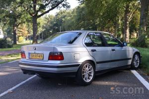 Pelēks BMW 316 1997 Saldus, ar dzinēja tilpumu 1.60 L un nobraukumu 219 tūkst. km par 4245 €, foto 7 vietnē AUTOMOTO.COM.LV