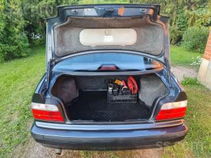 Pelēks BMW 316 1998 Rīga, ar dzinēja tilpumu 1.60 L un nobraukumu 312 tūkst. km par 4990 €, foto 13 vietnē AUTOMOTO.COM.LV