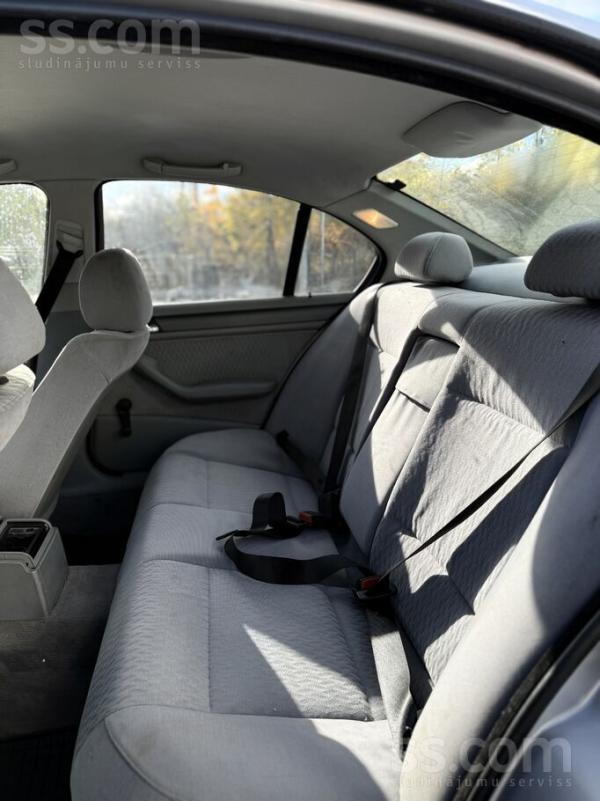 Pelēks BMW 316 1999 Tukums, ar dzinēja tilpumu 1.90 L un nobraukumu 248 tūkst. km par 1600 €, foto 11 vietnē AUTOMOTO.COM.LV