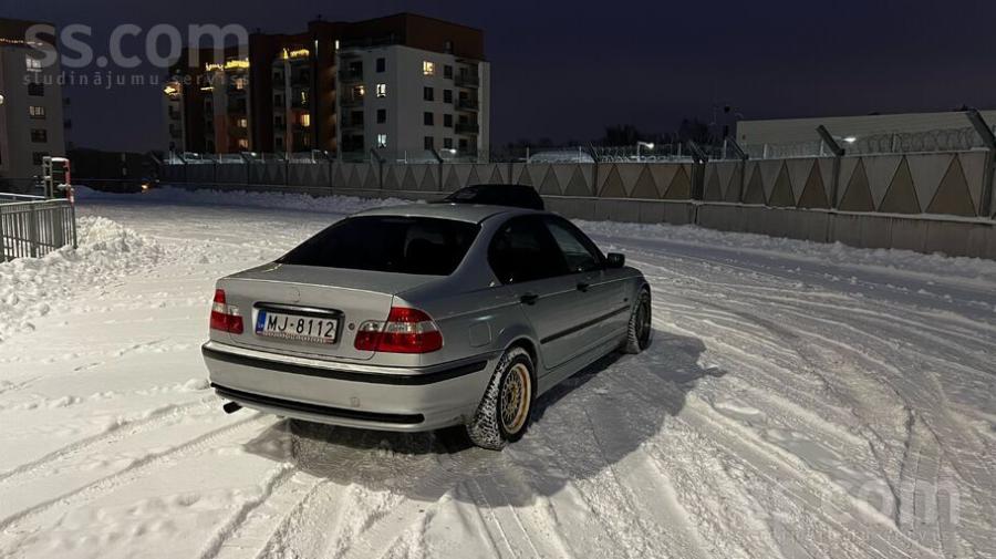 Grey BMW 316 1999 in Riga, with an engine capacity of 1.90 L and mileage of 386 thousand km for 2000 €, photo 3 on AUTOMOTO.COM.LV