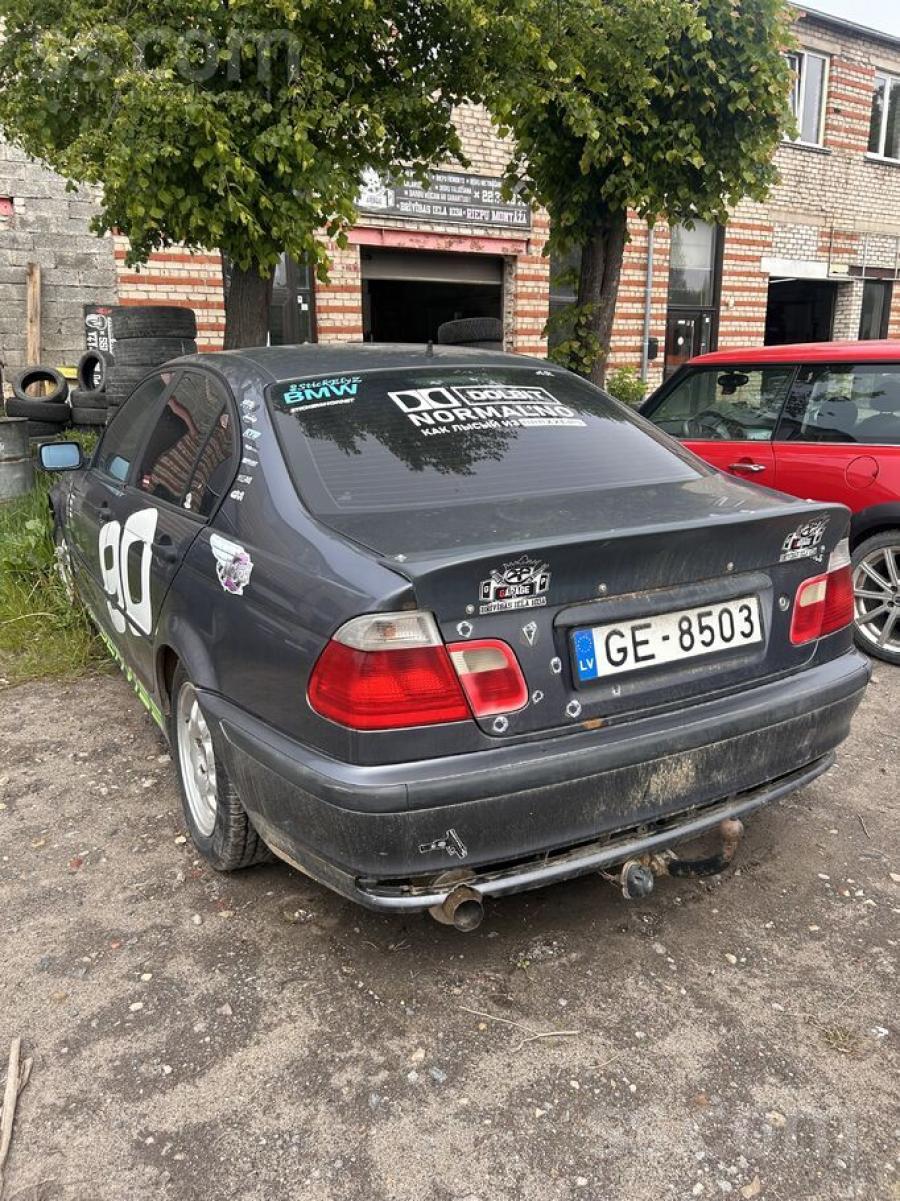 Pelēks BMW 316 1999 Liepāja, ar dzinēja tilpumu 2.50 L un nobraukumu 314 tūkst. km par 1400 €, foto 3 vietnē AUTOMOTO.COM.LV