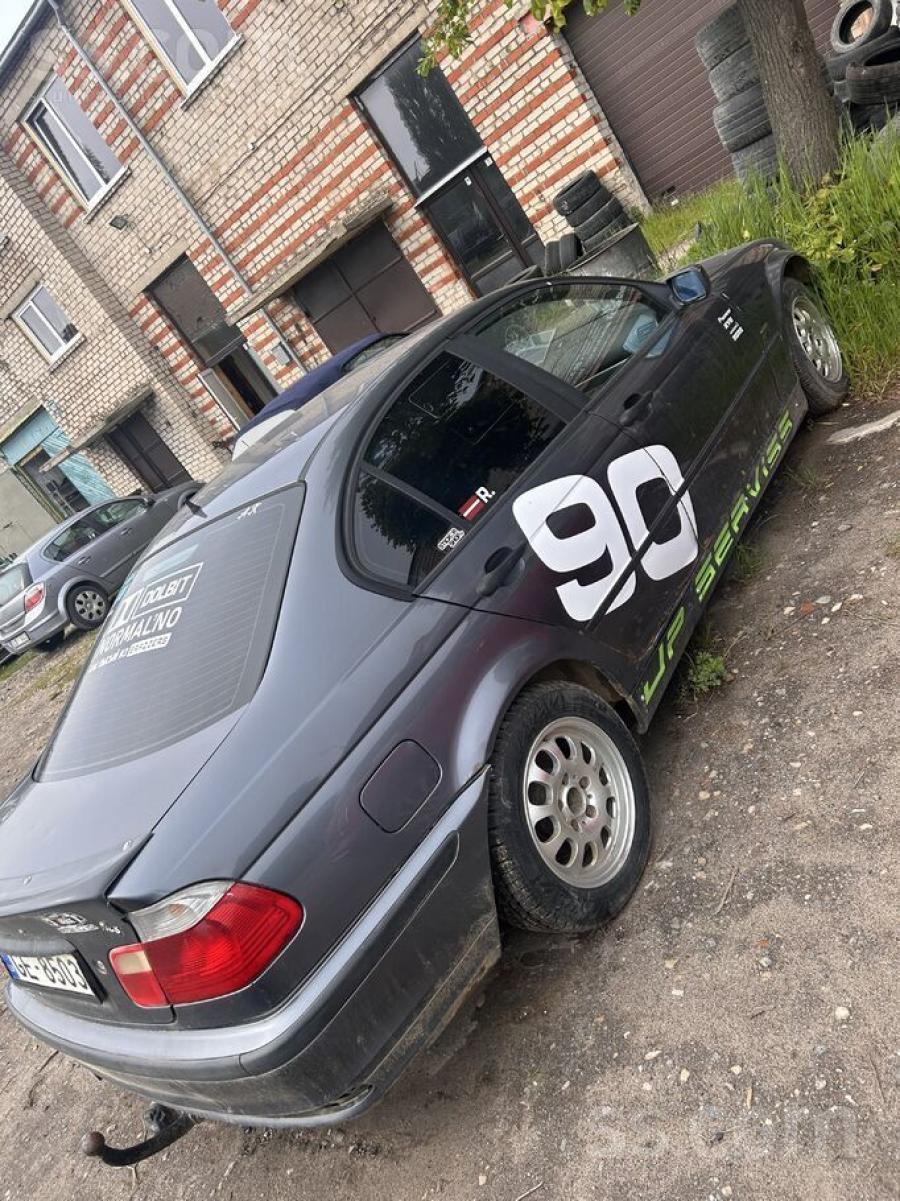 Pelēks BMW 316 1999 Liepāja, ar dzinēja tilpumu 2.50 L un nobraukumu 314 tūkst. km par 1400 €, foto 4 vietnē AUTOMOTO.COM.LV