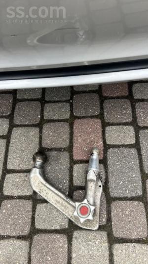 Grey BMW 316 2000 in Riga, with an engine capacity of 1.60 L and mileage of 268 thousand km for 1500 €, photo 6 on AUTOMOTO.COM.LV