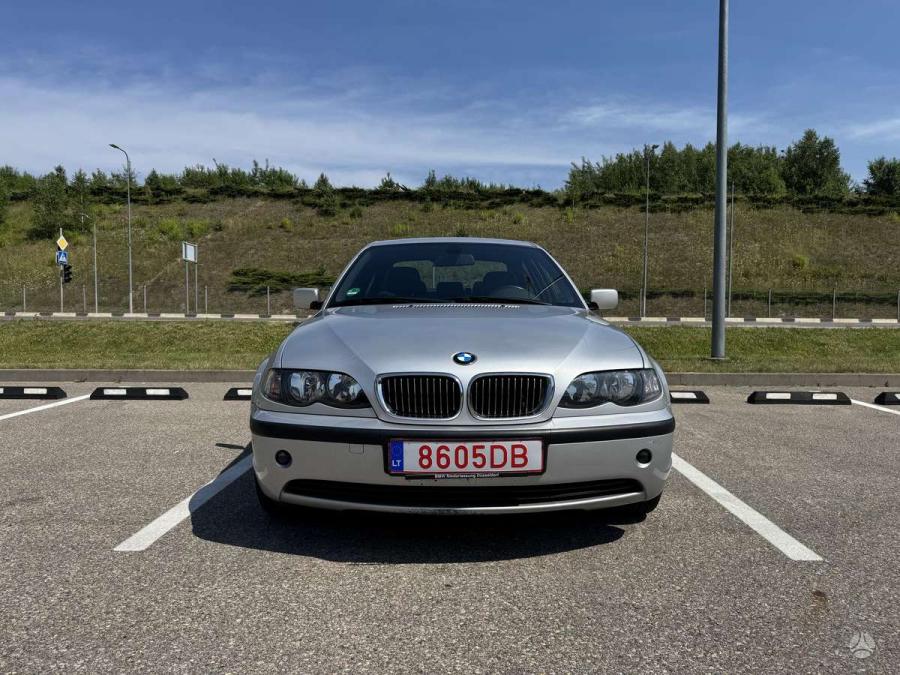 Pelēks BMW 316 2003 Viļņa, ar dzinēja tilpumu 1.80 L un nobraukumu 126 tūkst. km par 2900 €, foto 3 vietnē AUTOMOTO.COM.LV
