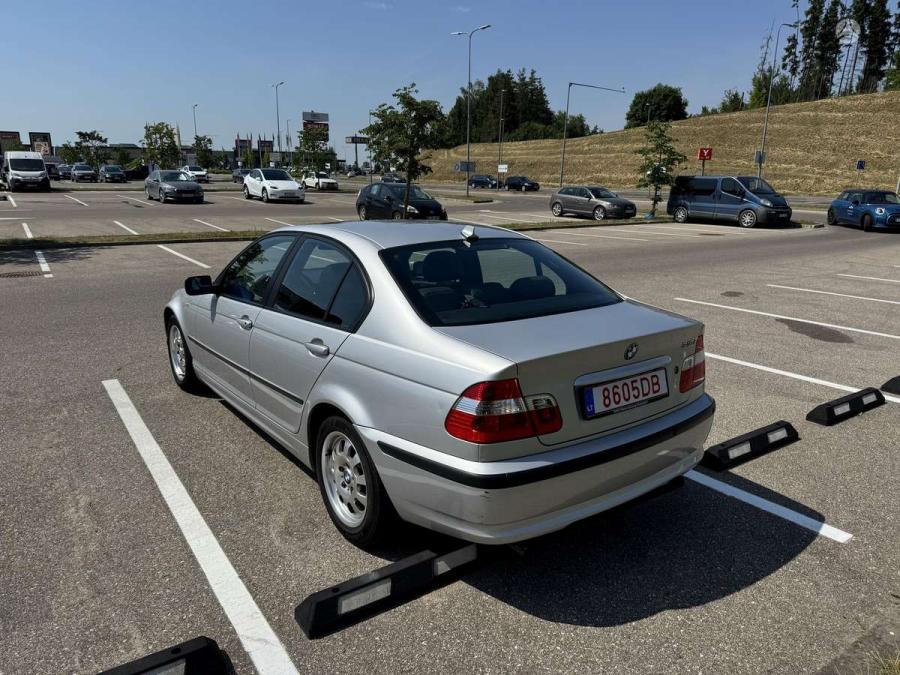 Pelēks BMW 316 2003 Viļņa, ar dzinēja tilpumu 1.80 L un nobraukumu 126 tūkst. km par 2900 €, foto 10 vietnē AUTOMOTO.COM.LV
