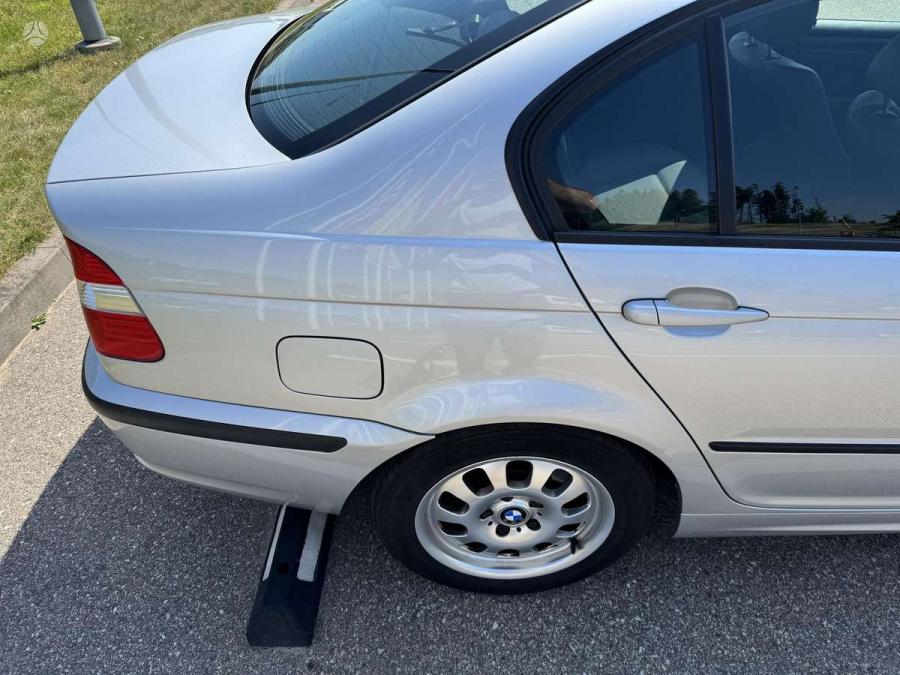 Pelēks BMW 316 2003 Viļņa, ar dzinēja tilpumu 1.80 L un nobraukumu 126 tūkst. km par 2900 €, foto 17 vietnē AUTOMOTO.COM.LV