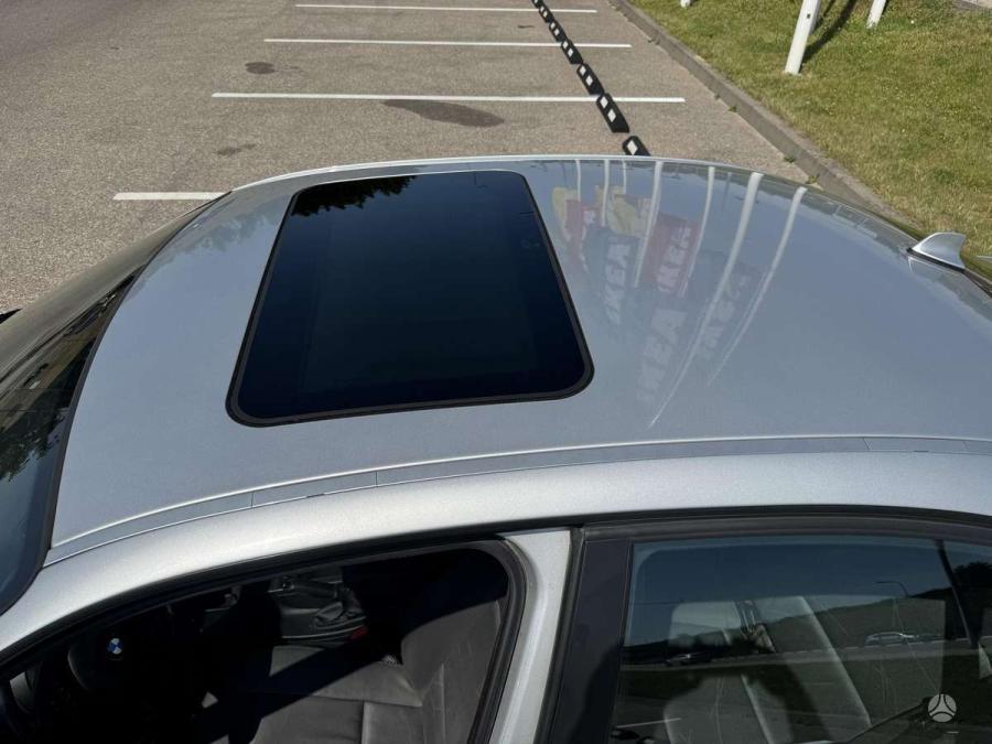 Pelēks BMW 316 2003 Viļņa, ar dzinēja tilpumu 1.80 L un nobraukumu 126 tūkst. km par 2900 €, foto 32 vietnē AUTOMOTO.COM.LV