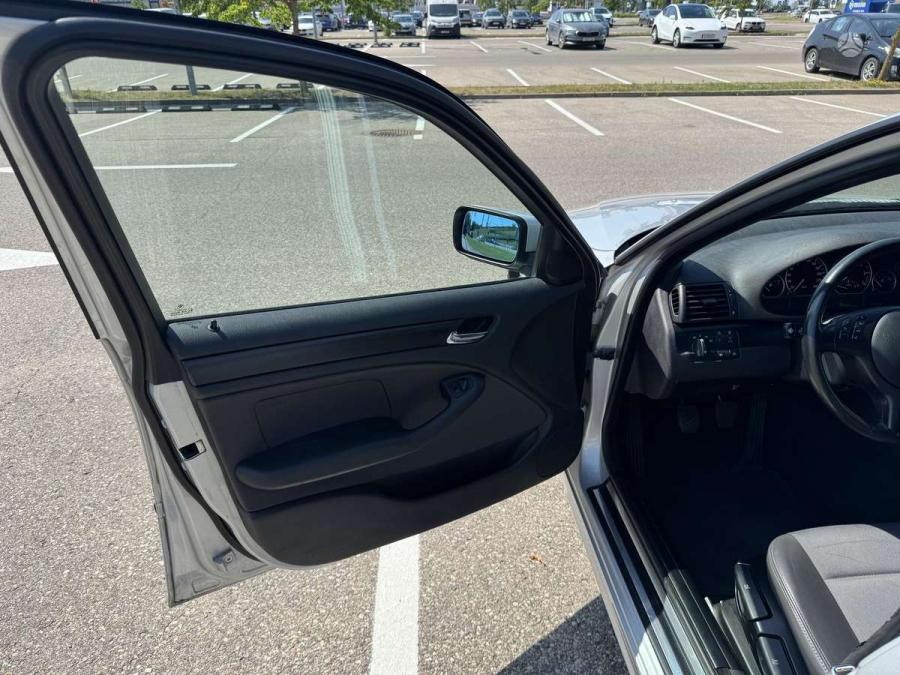 Pelēks BMW 316 2003 Viļņa, ar dzinēja tilpumu 1.80 L un nobraukumu 126 tūkst. km par 2900 €, foto 33 vietnē AUTOMOTO.COM.LV