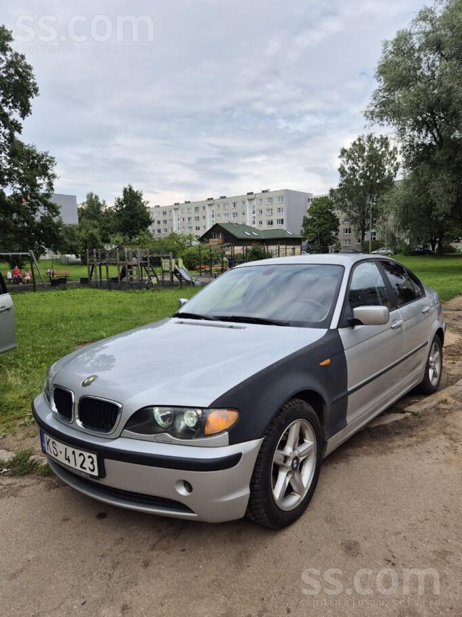 Grey BMW 316 2003 in Riga, with an engine capacity of 1.80 L and mileage of 259 thousand km for 1100 €, photo 1 on AUTOMOTO.COM.LV