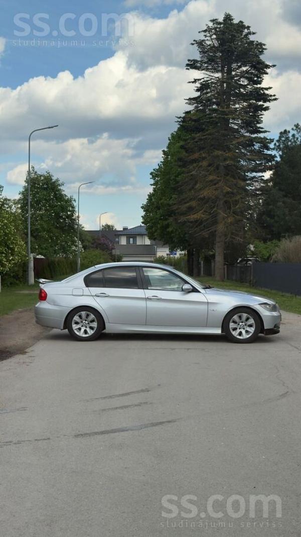 Pelēks BMW 316 2008 Rīga, ar dzinēja tilpumu 1.60 L un nobraukumu 254 tūkst. km par 2695 €, foto 5 vietnē AUTOMOTO.COM.LV