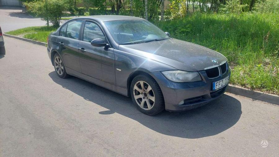 Серый БМВ 316 2008 в Вильнюс, объемом двигателя 1.60 л и пробегом 446 тыс. км за 800 €, фото 5 на AUTOMOTO.COM.LV