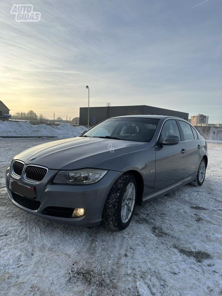 Grey BMW 316 2010 in Mazeikiai, with an engine capacity of 1.60 L and mileage of 287 thousand km for 6000 €, photo 1 on AUTOMOTO.COM.LV