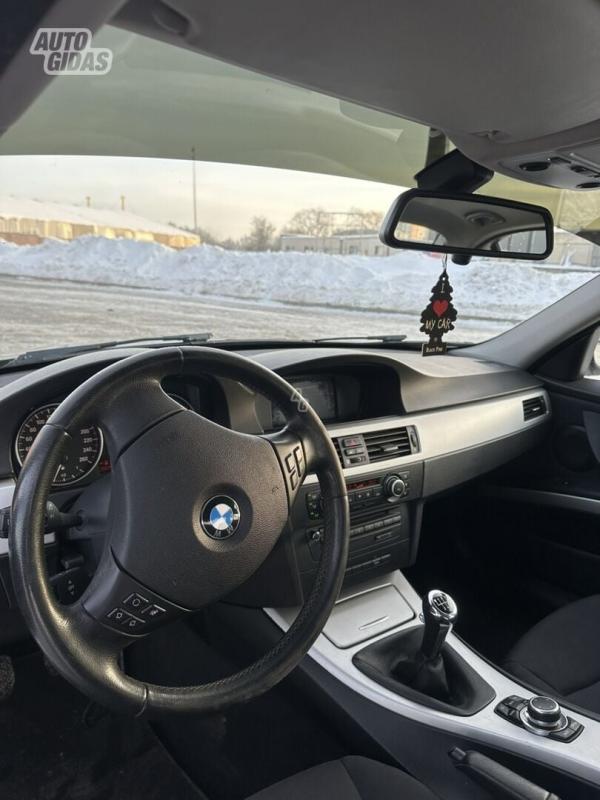 Pelēks BMW 316 2010 Mažeikiai, ar dzinēja tilpumu 1.60 L un nobraukumu 287 tūkst. km par 6000 €, foto 9 vietnē AUTOMOTO.COM.LV