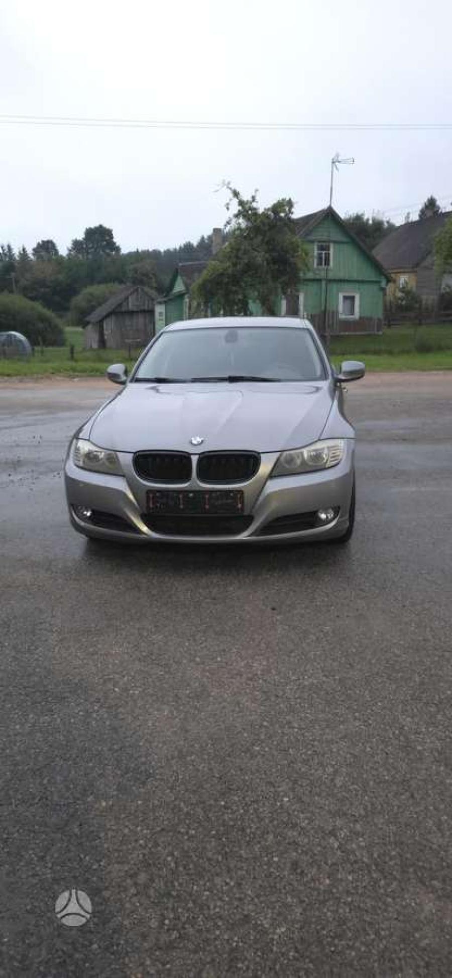 Pelēks BMW 316 2010 Tauragė, ar dzinēja tilpumu 2.00 L un nobraukumu 261 tūkst. km par 2900 €, foto 1 vietnē AUTOMOTO.COM.LV