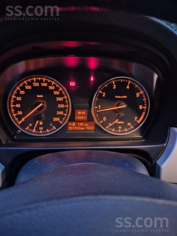 БМВ 316 2010 в Рига на AUTOMOTO.COM.LV Серый БМВ 316 2010 в Рига, объемом двигателя 1.60 л и пробегом 252 тыс. км за 5400 €, фото 7 на AUTOMOTO.COM.LV