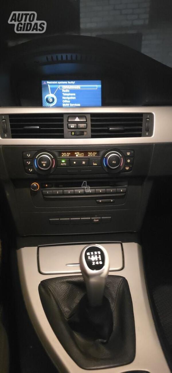 Grey BMW 316 2010 in Taurage, with an engine capacity of 2.00 L and mileage of 261 thousand km for 2700 €, photo 11 on AUTOMOTO.COM.LV