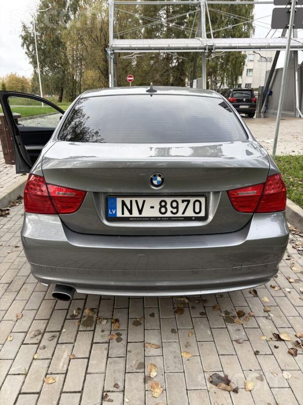 Pelēks BMW 316 2010 Rīga, ar dzinēja tilpumu 2.00 L un nobraukumu 336 tūkst. km par 4500 €, foto 5 vietnē AUTOMOTO.COM.LV