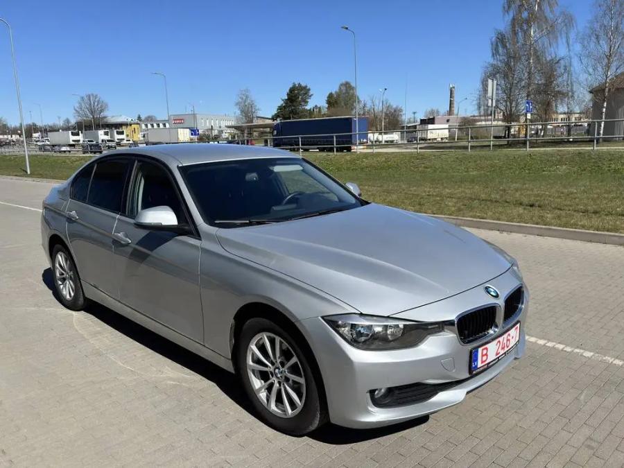 Grey BMW 316 2012 in Rezekne, with an engine capacity of 2.00 L and mileage of 208 thousand km for 7300 €, photo 4 on AUTOMOTO.COM.LV