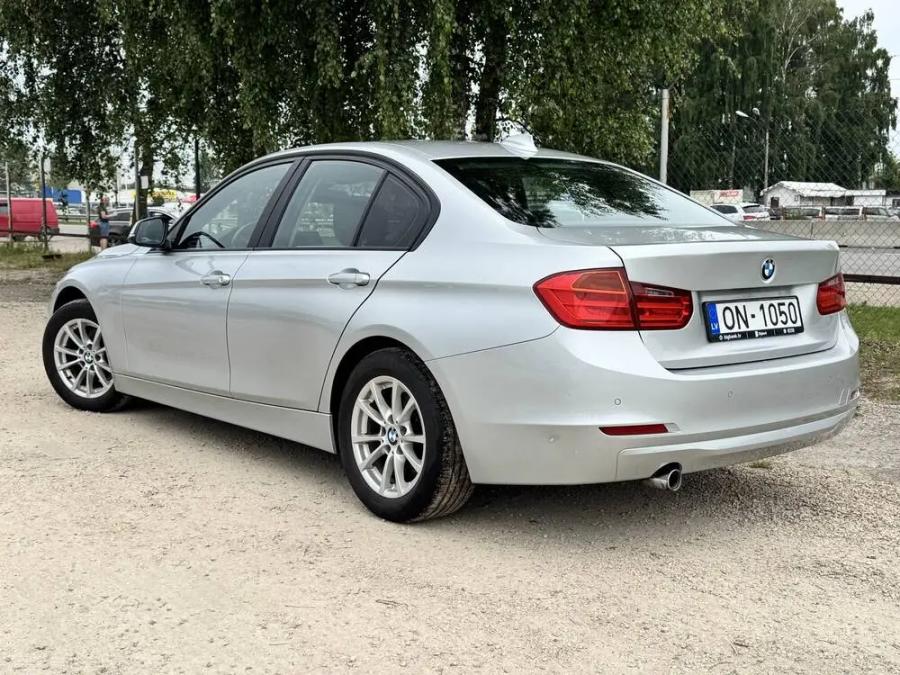 Grey BMW 316 2012 in Riga, with an engine capacity of 2.00 L and mileage of 340 thousand km for 8500 €, photo 5 on AUTOMOTO.COM.LV