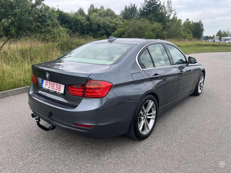 Grey BMW 316 2012 in Vilnius, with an engine capacity of 2.00 L and mileage of 275 thousand km for 6950 €, photo 6 on AUTOMOTO.COM.LV