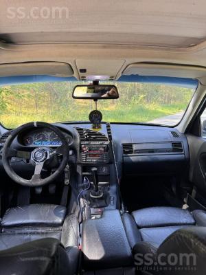 Pelēks BMW 316 1999 Rīga, ar dzinēja tilpumu 2.50 L un nobraukumu 281 tūkst. km par 3690 €, foto 9 vietnē AUTOMOTO.COM.LV