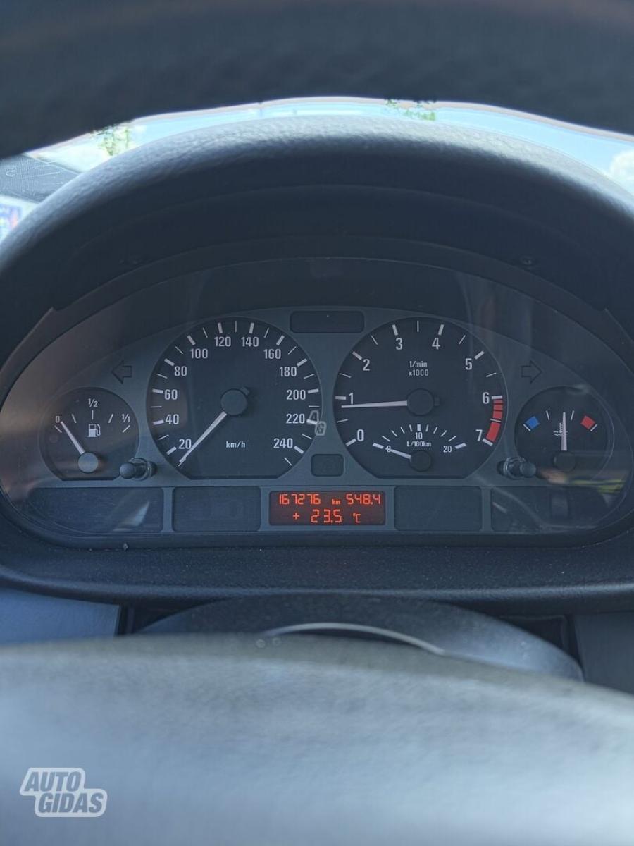 Pelēks BMW 316 2003 Kauņa, ar dzinēja tilpumu 1.80 L un nobraukumu 167 tūkst. km par 900 €, foto 12 vietnē AUTOMOTO.COM.LV