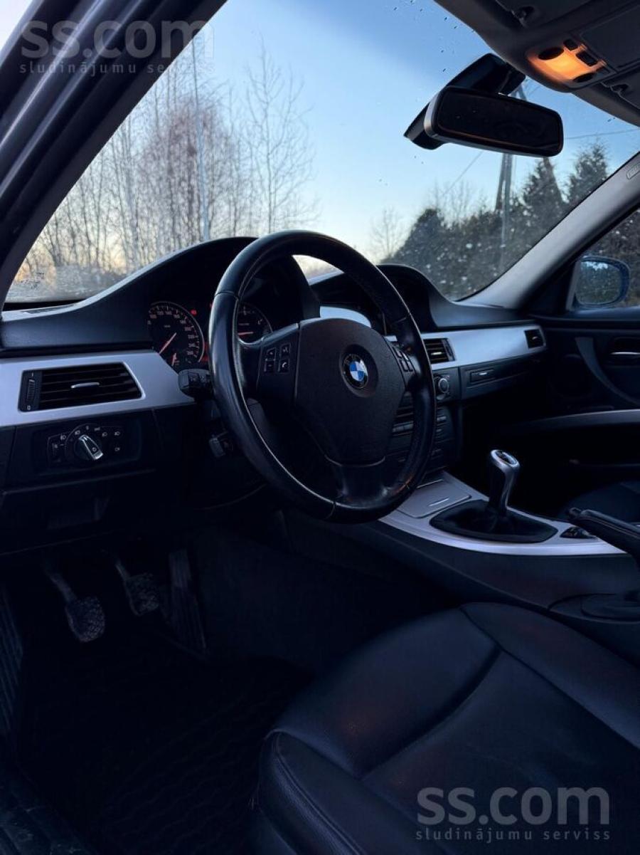 Grey BMW 316 2012 in Riga, with an engine capacity of 2.00 L and mileage of 270 thousand km for 3200 €, photo 10 on AUTOMOTO.COM.LV