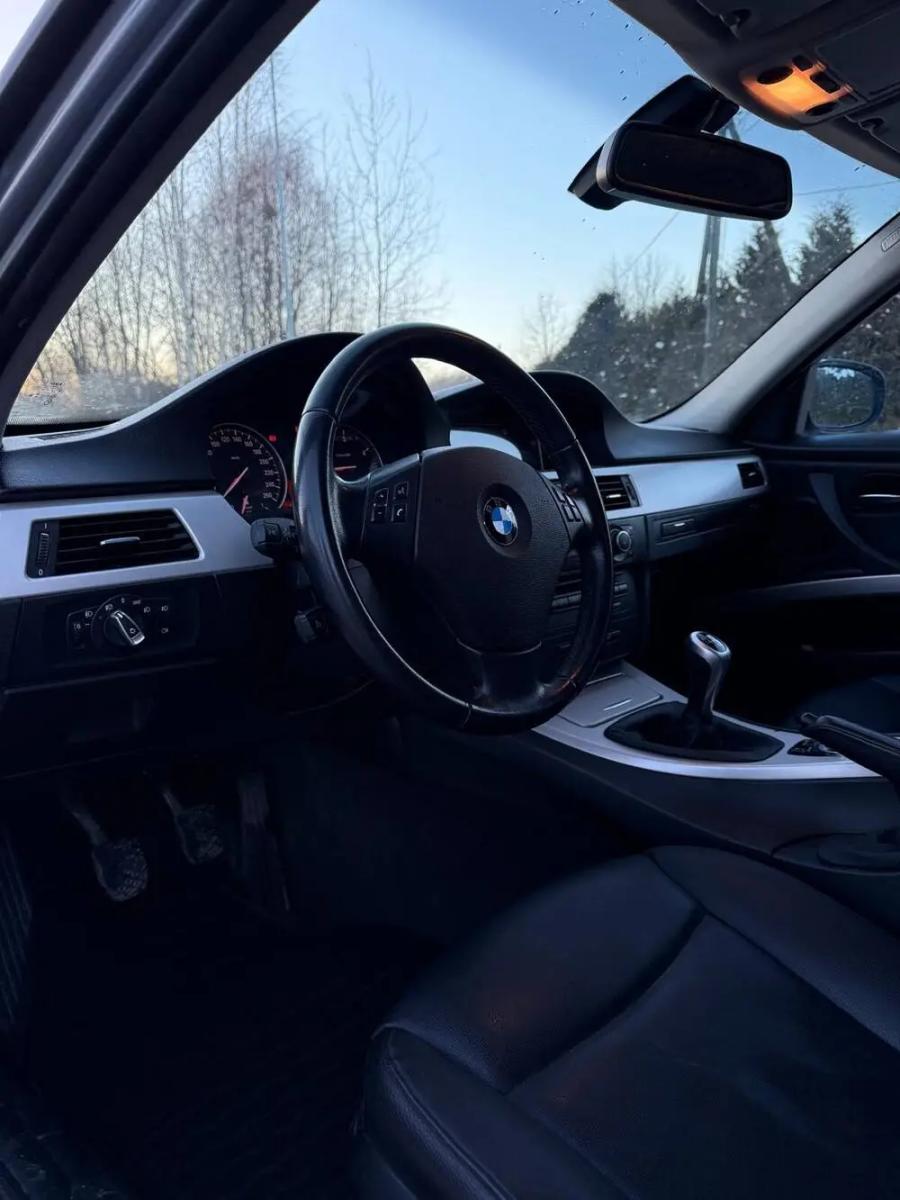 Pelēks BMW 316 2012 Rīga, ar dzinēja tilpumu 2.00 L un nobraukumu 270 tūkst. km par 3700 €, foto 10 vietnē AUTOMOTO.COM.LV