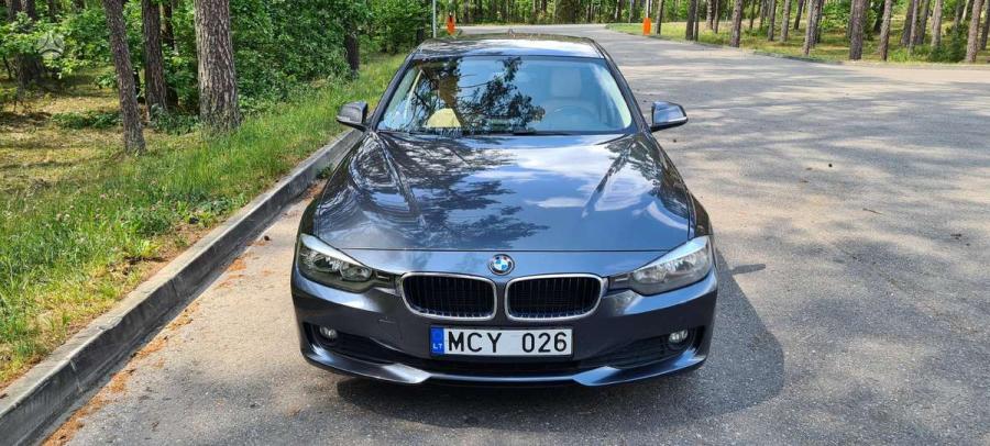 Pelēks BMW 316 2013 Druskininkai, ar dzinēja tilpumu 2.00 L un nobraukumu 191 tūkst. km par 7300 €, foto 2 vietnē AUTOMOTO.COM.LV