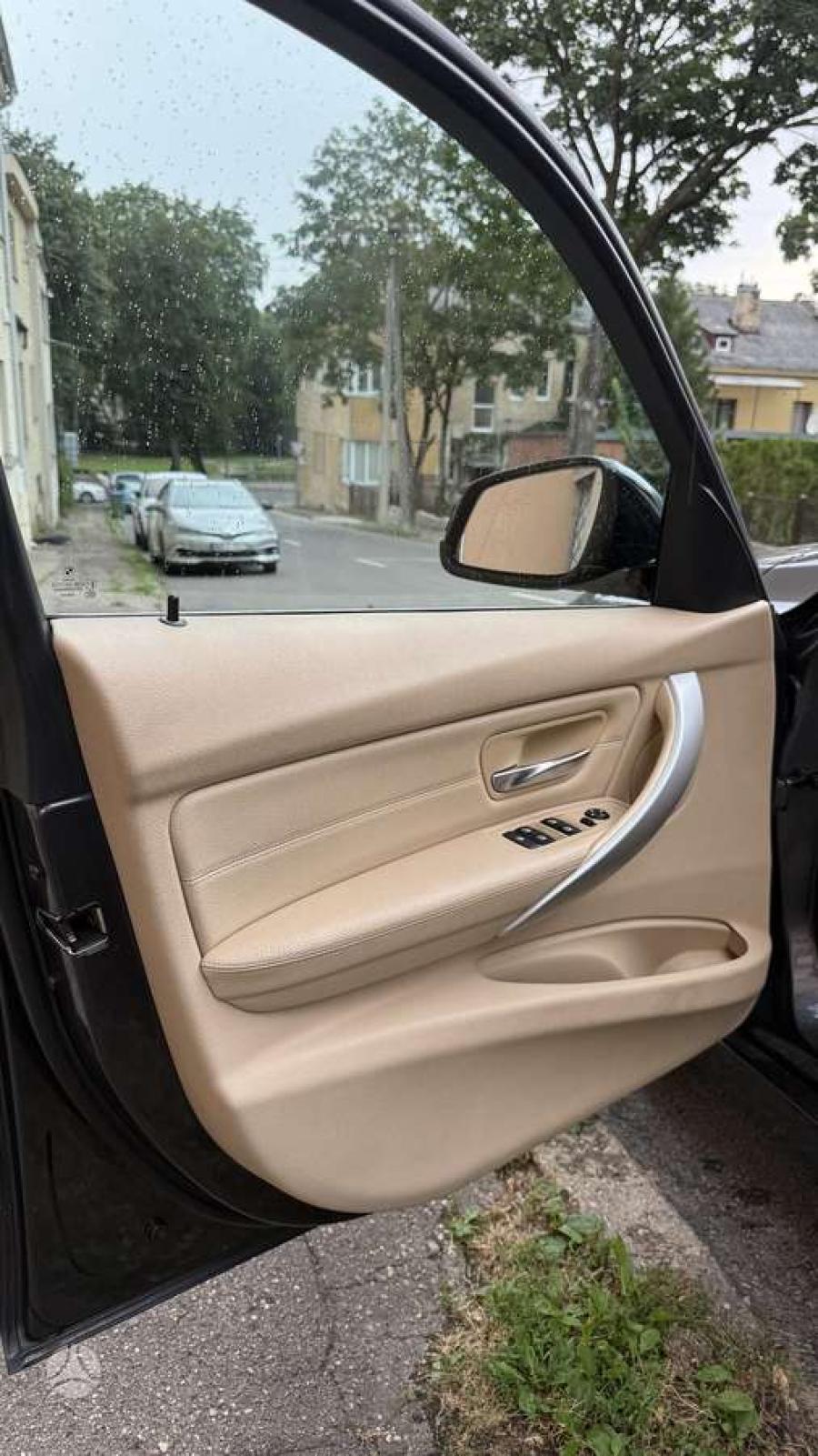 Pelēks BMW 316 2013 Kauņa, ar dzinēja tilpumu 2.00 L un nobraukumu 342 tūkst. km par 5750 €, foto 18 vietnē AUTOMOTO.COM.LV