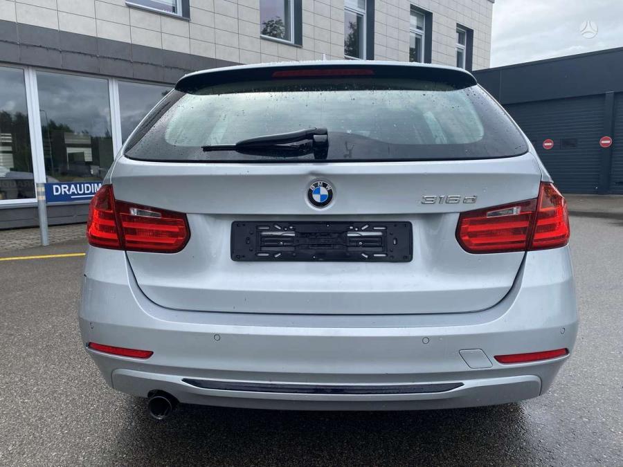 Grey BMW 316 2015 in Panevezys, with an engine capacity of 2.00 L and mileage of 300 thousand km for 5750 €, photo 5 on AUTOMOTO.COM.LV