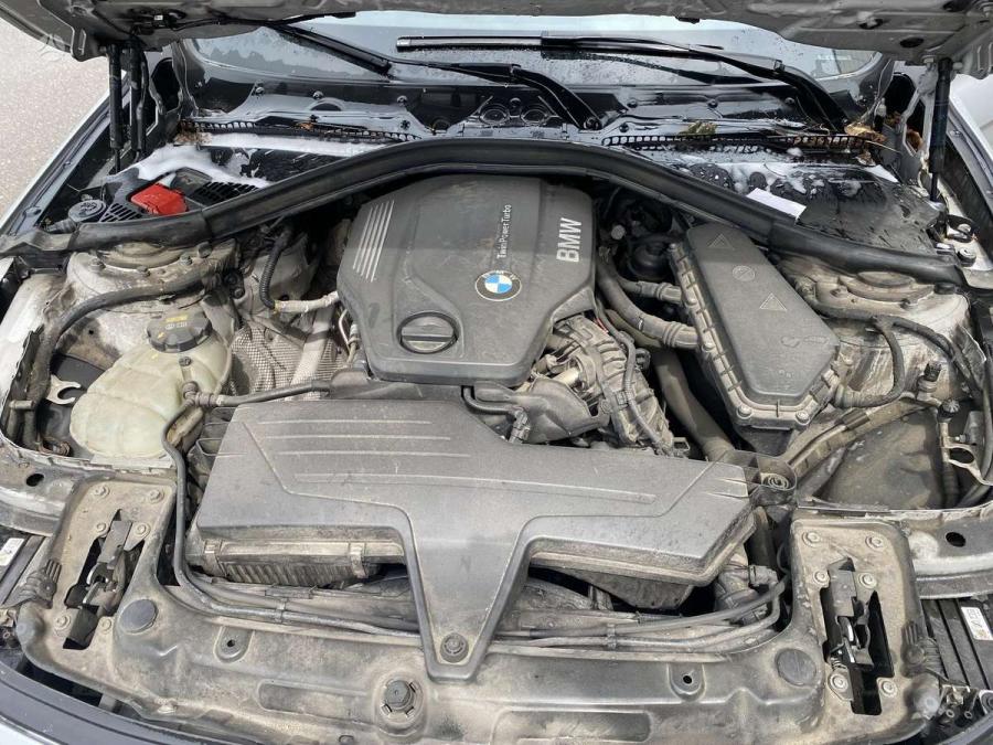 Grey BMW 316 2015 in Panevezys, with an engine capacity of 2.00 L and mileage of 300 thousand km for 5750 €, photo 13 on AUTOMOTO.COM.LV
