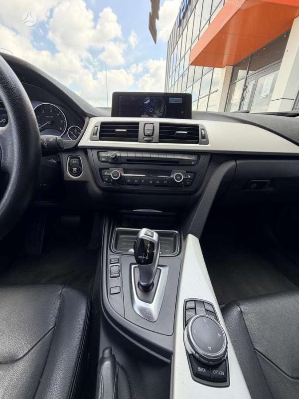 Pelēks BMW 316 2015 Viļņa, ar dzinēja tilpumu 2.00 L un nobraukumu 282 tūkst. km par 7900 €, foto 7 vietnē AUTOMOTO.COM.LV