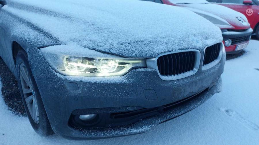 Grey BMW 316 2016 in Kaunas, with an engine capacity of 2.00 L and mileage of 330 thousand km for 6900 €, photo 12 on AUTOMOTO.COM.LV