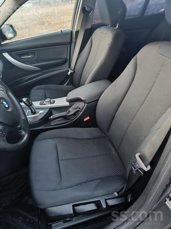 Pelēks BMW 316 2016 Rīga, ar dzinēja tilpumu 2.00 L un nobraukumu 240 tūkst. km par 7000 €, foto 9 vietnē AUTOMOTO.COM.LV